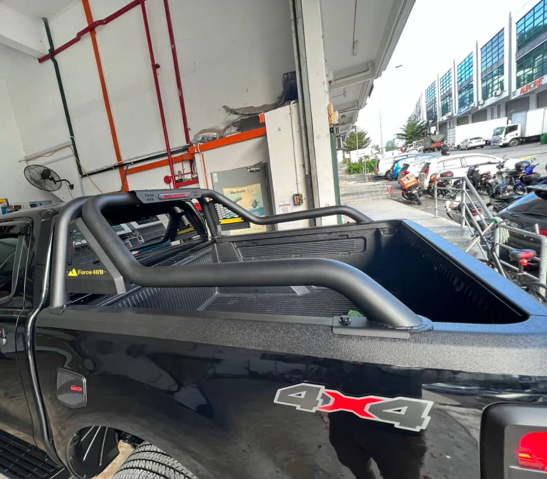 force 4WD- NEW 2 (rOLL BAR Prototype 2) (C) - Karmaster 4WD